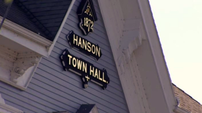 Hanson town administrator facing 2nd DUI after crash that injured ...