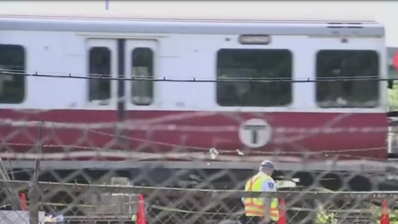 Broken rail disrupts Red Line service between Park Street and Harvard ...