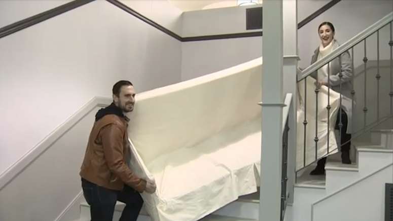 ‘Friends’ pop-up in Boston has fans feeling nostalgic - Boston News ...