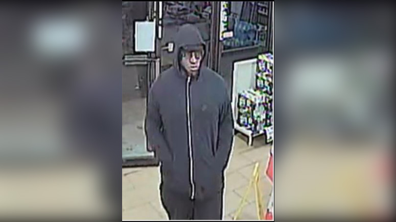 Worcester police seek help identifying suspect who robbed 7-Eleven ...