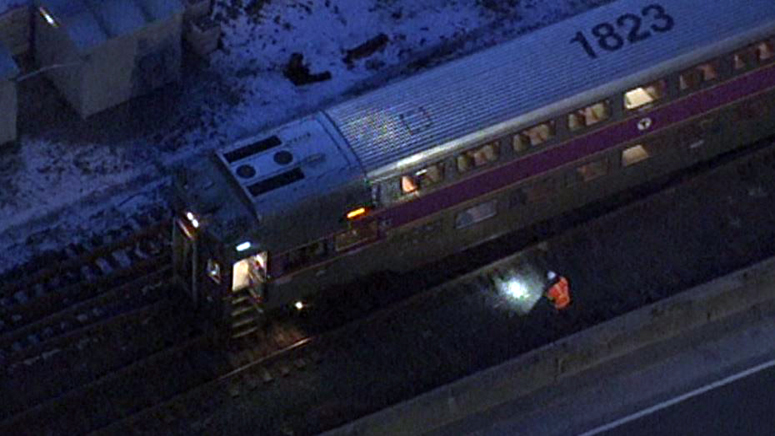 Commuter Rail derailment disrupts service on Framingham/Worcester Line ...