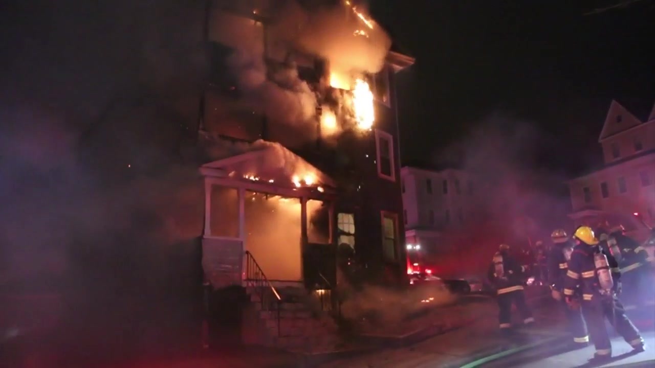 1 firefighter hurt, 20 residents displaced after Worcester apartment ...