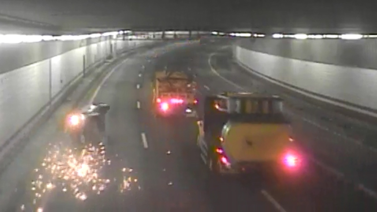 Intense rollover crash inside O’Neill Tunnel in Boston caught on camera ...