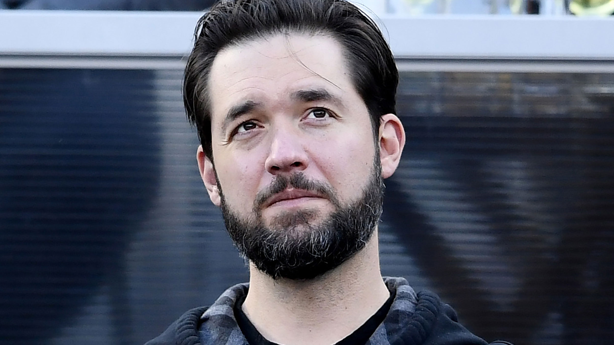 Reddit co-founder leaves board, urges black replacement - Boston News ...