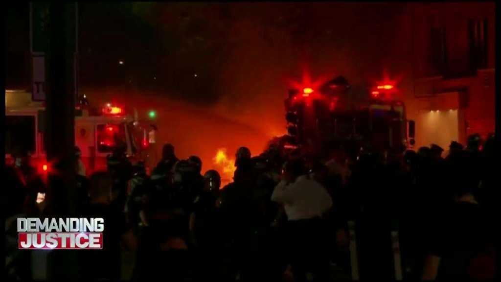 NYC mayor eyeing curfew after violence flares amid protests - Boston ...