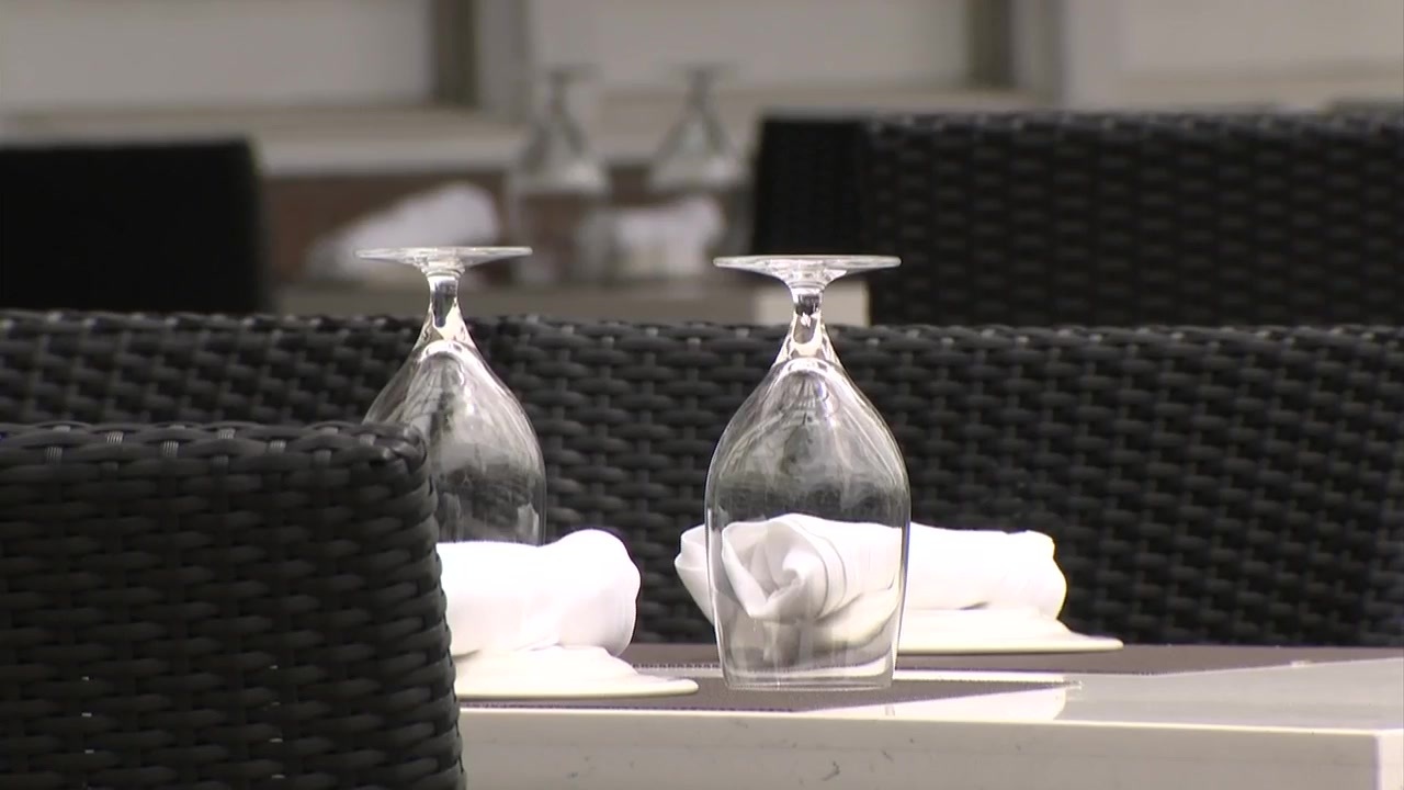 Chef Gordon Ramsay opens new restaurant in Boston - Boston News ...