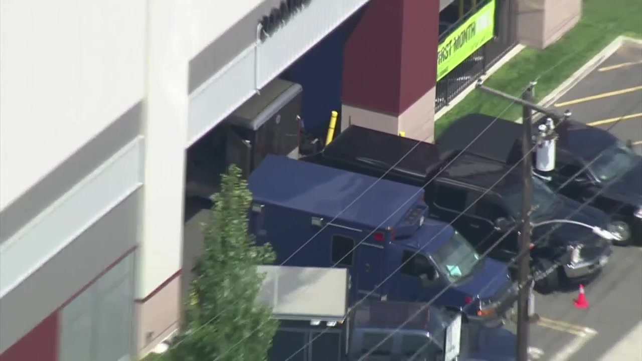 FBI searching storage facility in Quincy - Boston News, Weather, Sports ...