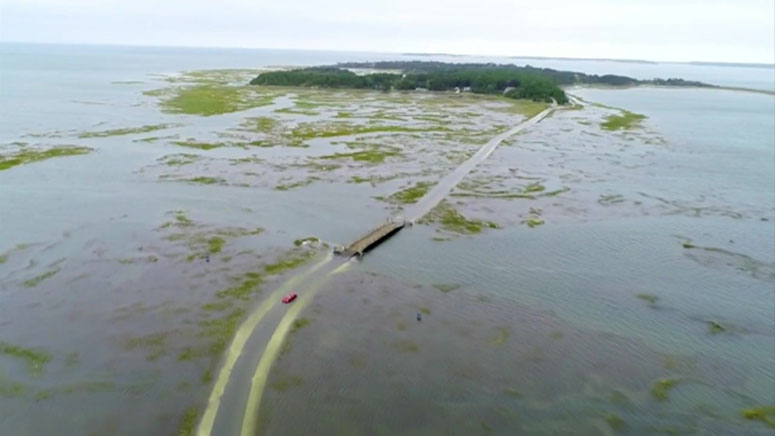 2 rescued after high tides strand car in Wellfleet - Boston News ...
