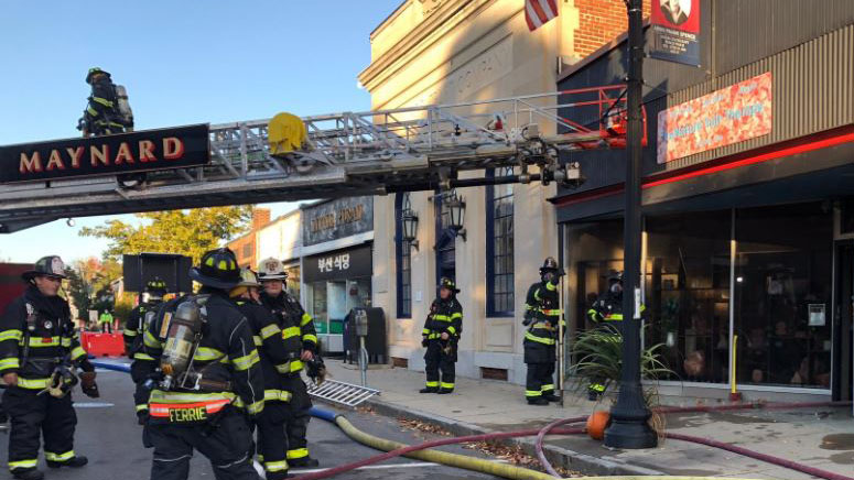 Fire crews battle blaze in commercial building in Maynard - Boston News ...