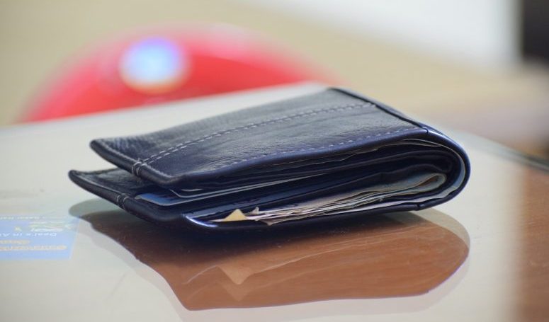 Crew digs through tons of trash to find man’s cash-filled wallet ...