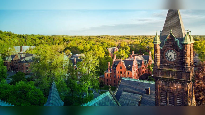 Mount Holyoke gets $10 million gift, largest in its history - Boston ...