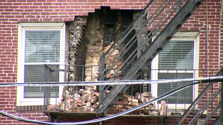 4 people evacuated after partial building collapse in Boston’s North ...