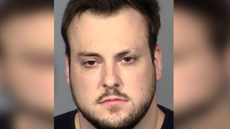 Police: Man stabbed stranger outside 7-Eleven after drinking 2 bottles ...