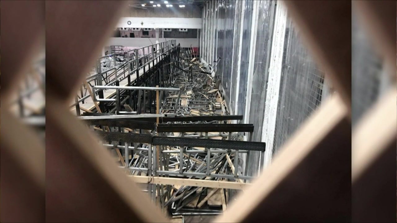 Israeli paramedics: 2 dead in synagogue bleacher collapse - Boston News ...