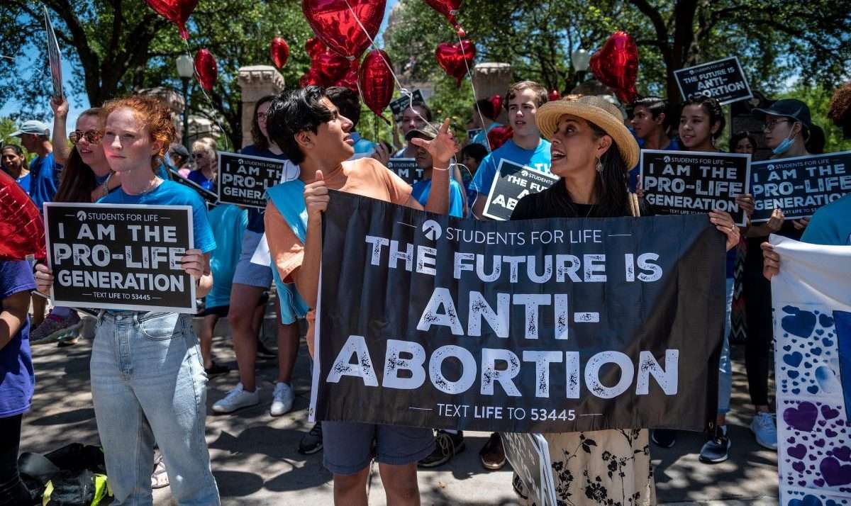 Texas’ 6-week abortion ban lets private citizens sue in an ...