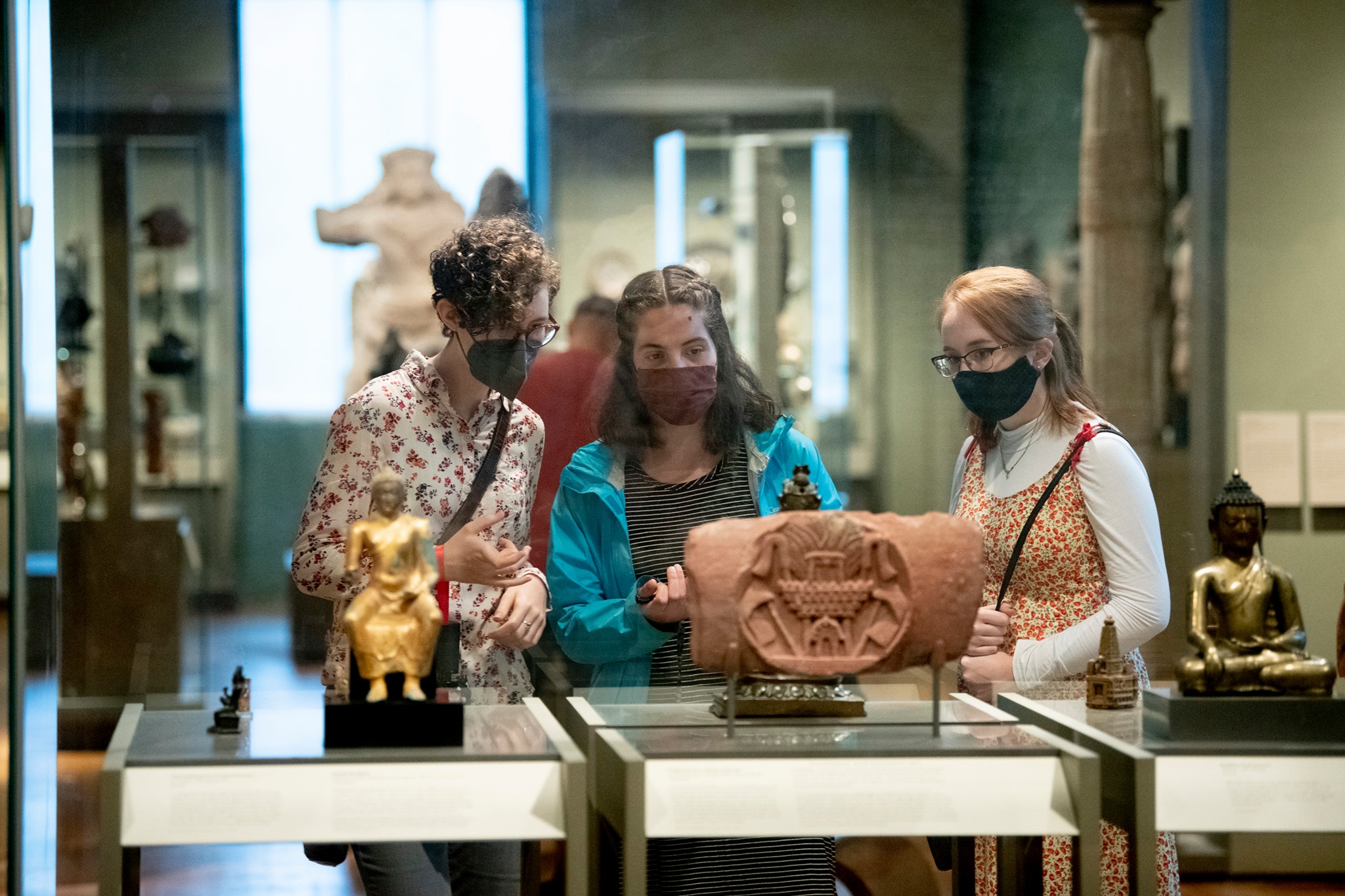 3 Boston museums, New England Aquarium to require masks, regardless of ...