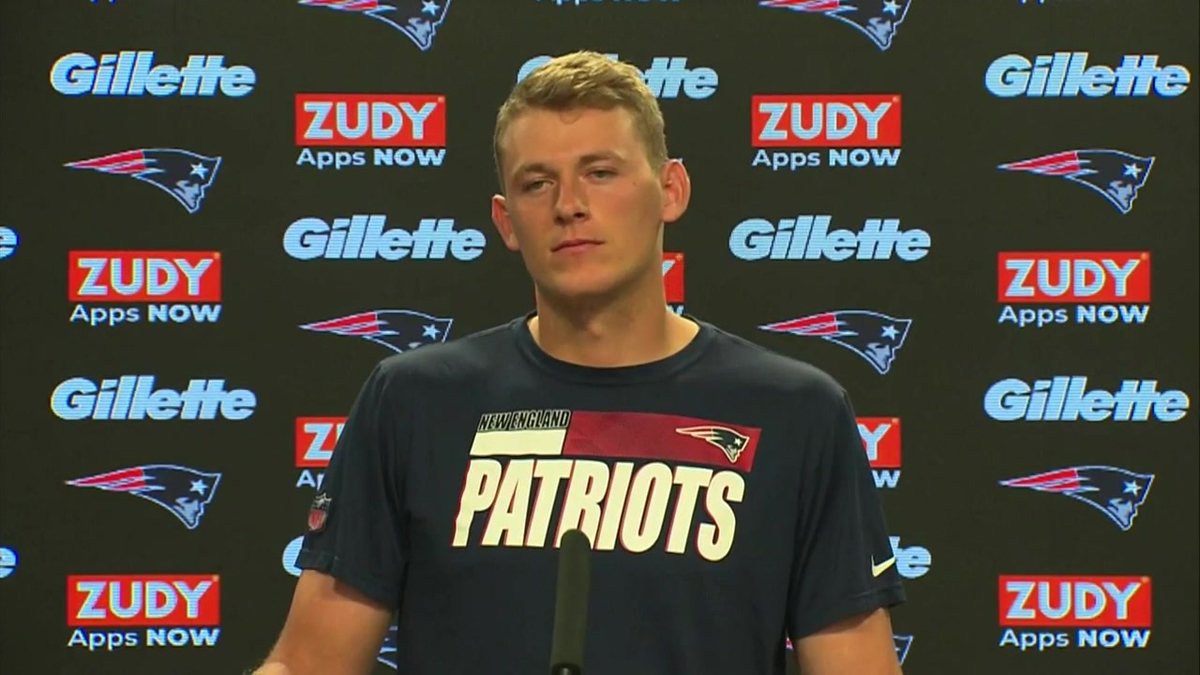 ‘His stomach is gone’: Patriots say Mac Jones in fighting shape to ...