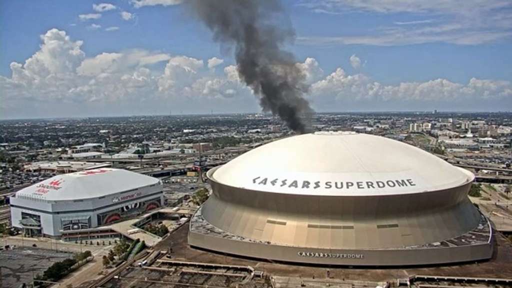 Flames pour from section of Superdome roof in New Orleans – Boston News ...