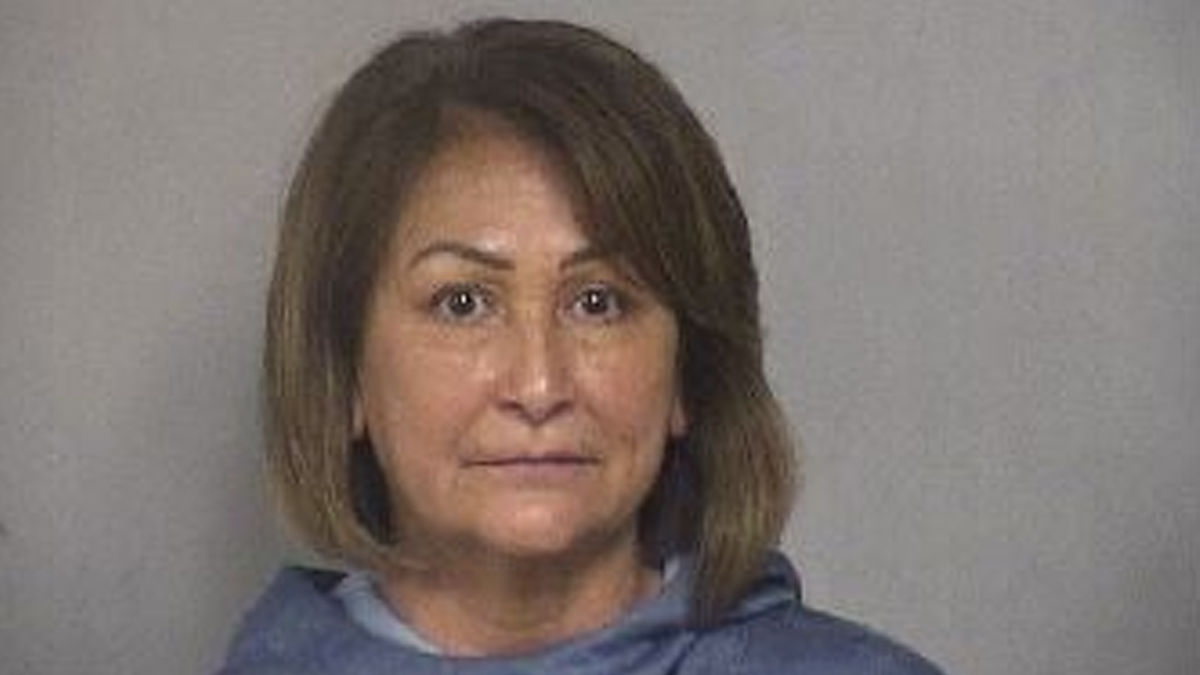 Police arrest woman accused of pointing handgun at victims during ... Police arrest woman accused of pointing handgun at victims during ...