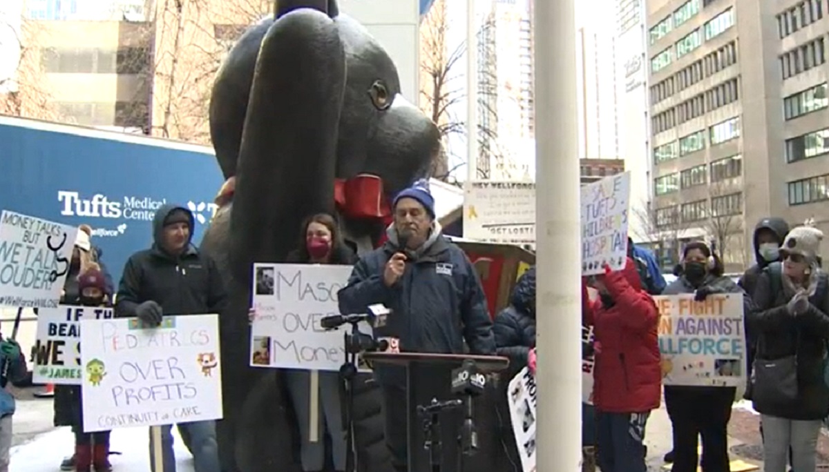 ‘Unconscionable’: Parents protest Tufts plan to close children’s ...