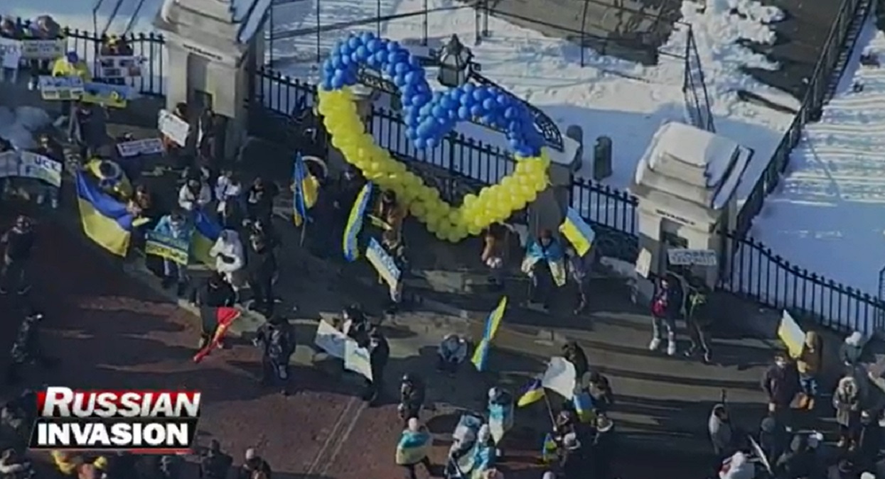 ‘We will march for peace’: Thousands in Boston protest Russian invasion ...