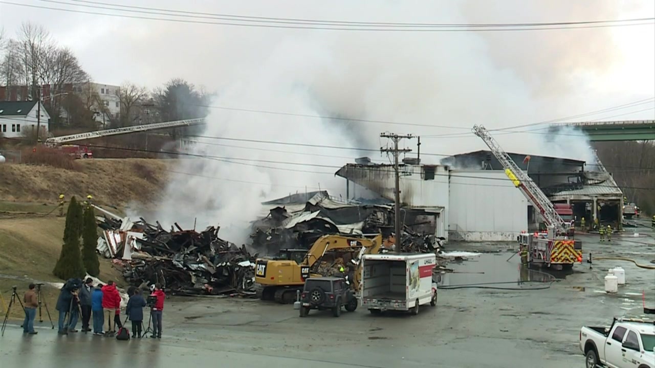 Governor surveys fire damage at processing plant in Maine - Boston News ...