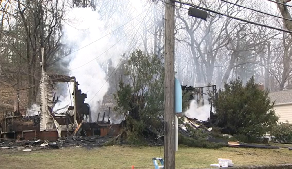 ‘It’s crushing’: Family devastated after fire destroys Lynn home ...