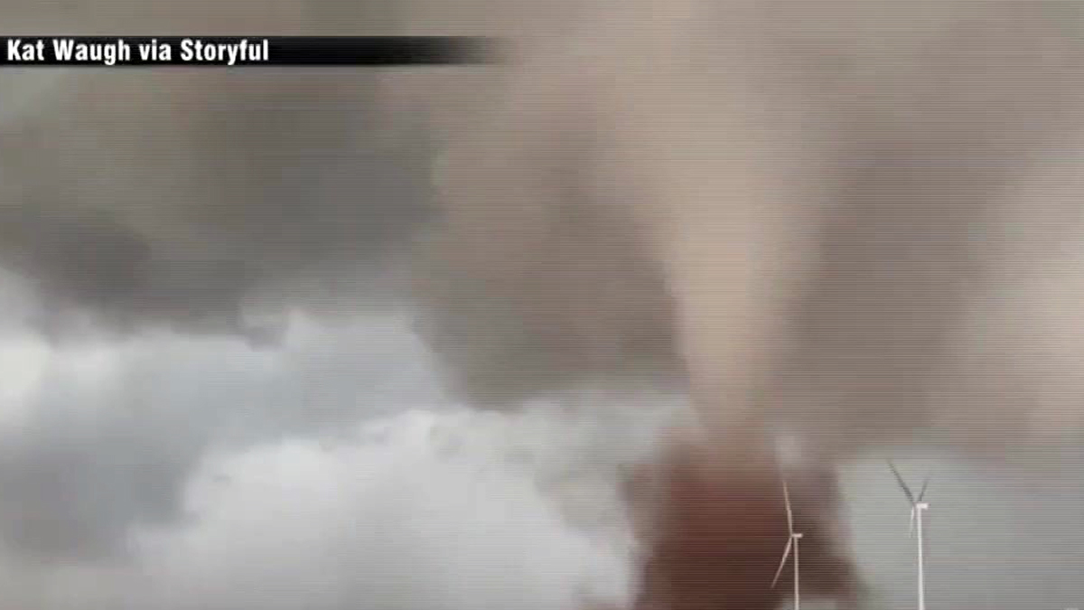 Tornadoes strike Texas, Oklahoma; more storms in forecast - Boston News ... Tornadoes strike Texas, Oklahoma; more storms in forecast - Boston News ...