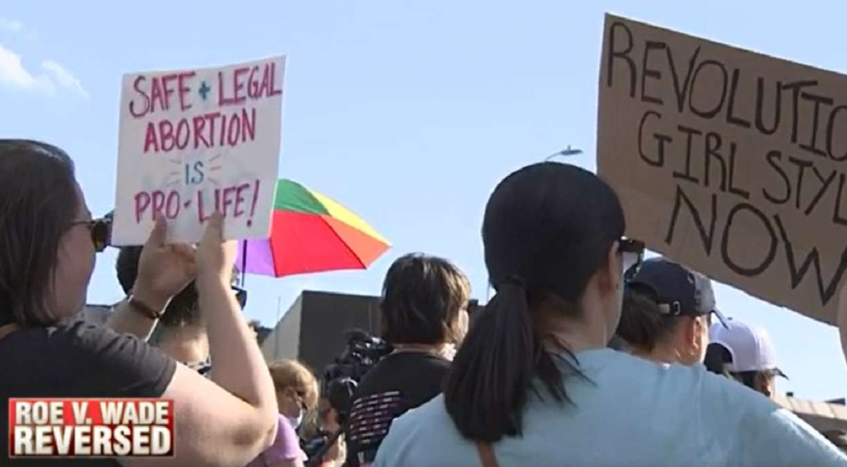 ‘Undo this decision’: Demonstrators in Lowell vow to fight Supreme ...