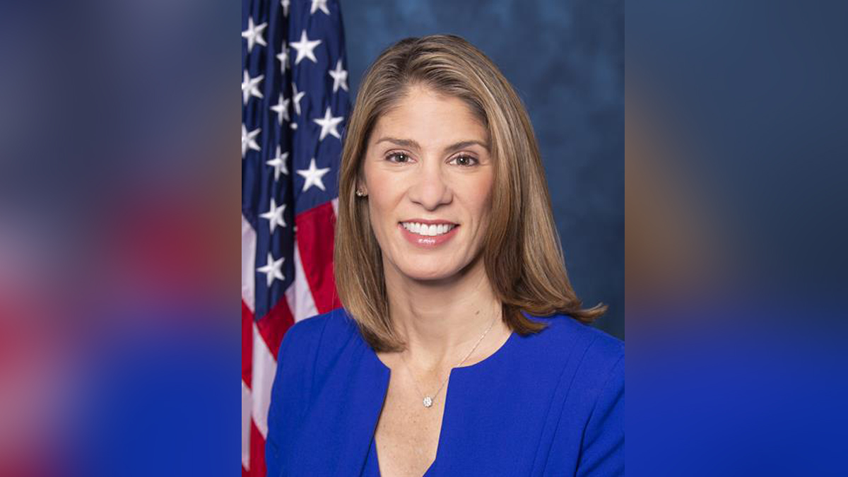 WATCH: Congresswoman Lori Trahan reacts to Roe v. Wade decision ...