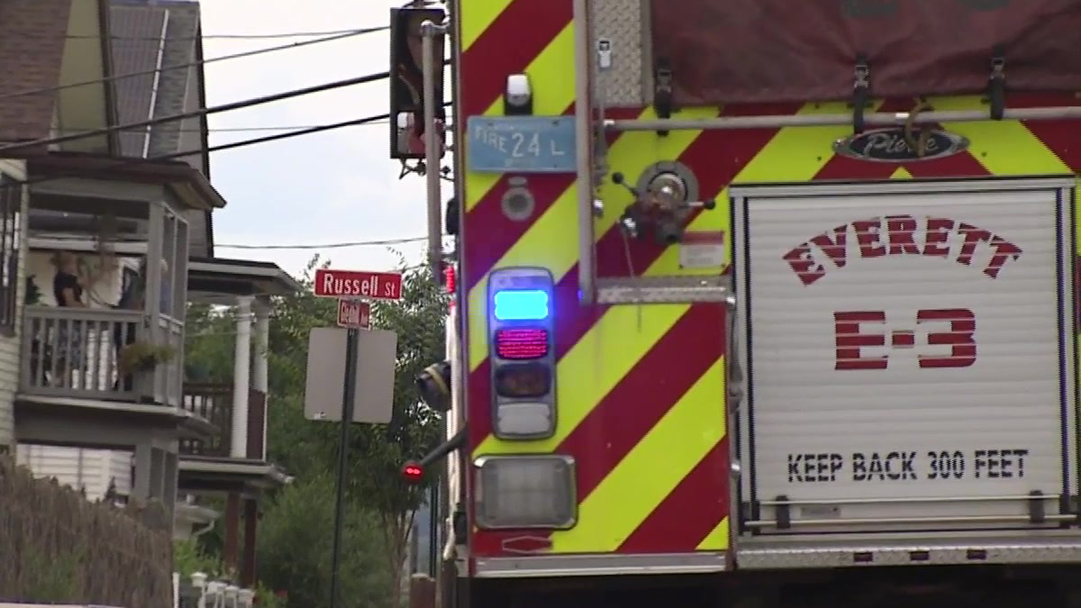 3 people in Everett hospitalized for significant burns - Boston News ...