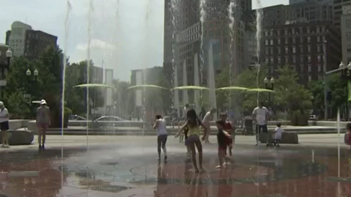 City of Boston heat emergency extended through Tuesday - Boston News ...