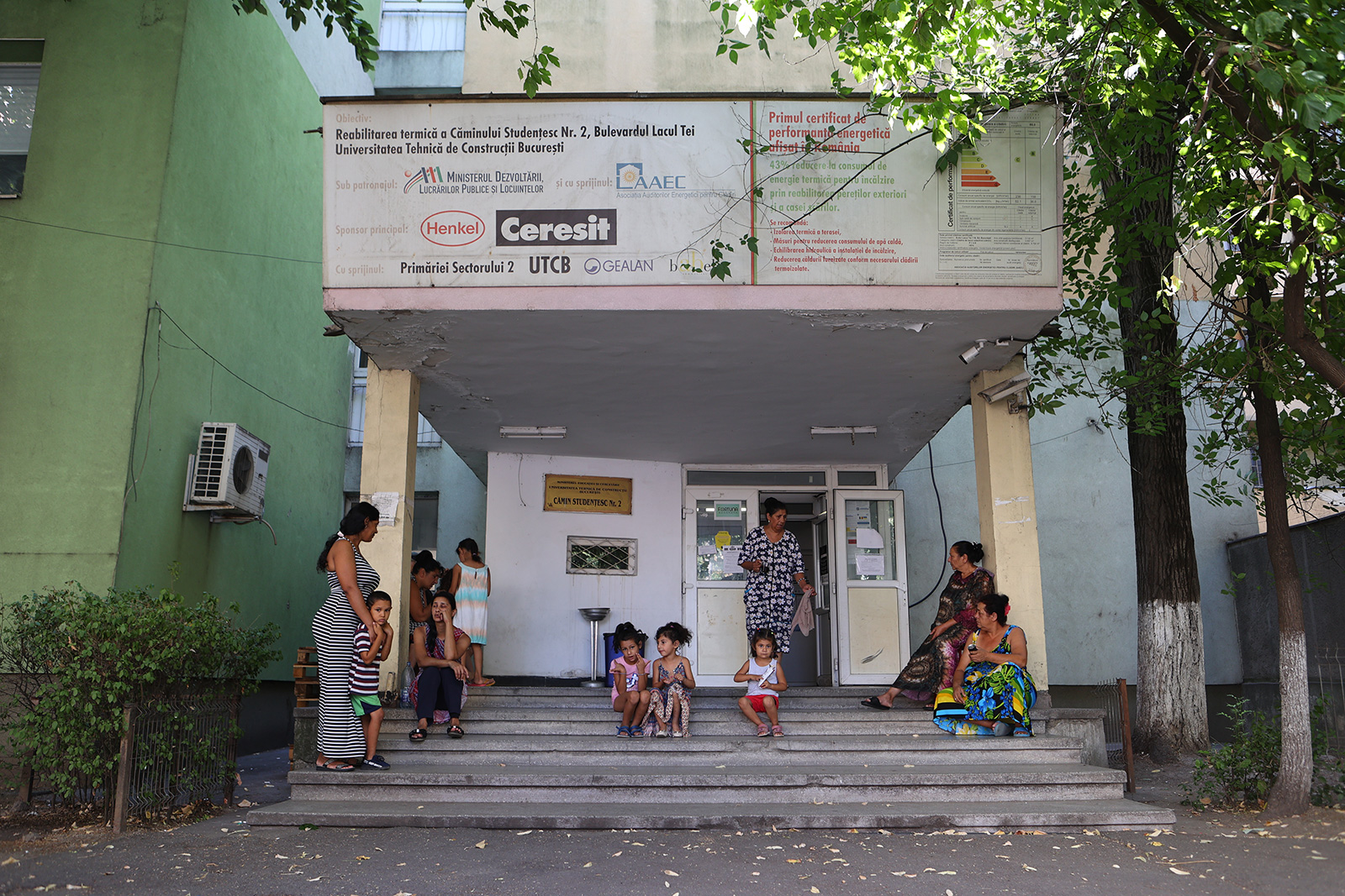 ‘You are not a refugee’: Roma refugees fleeing war in Ukraine say they ...