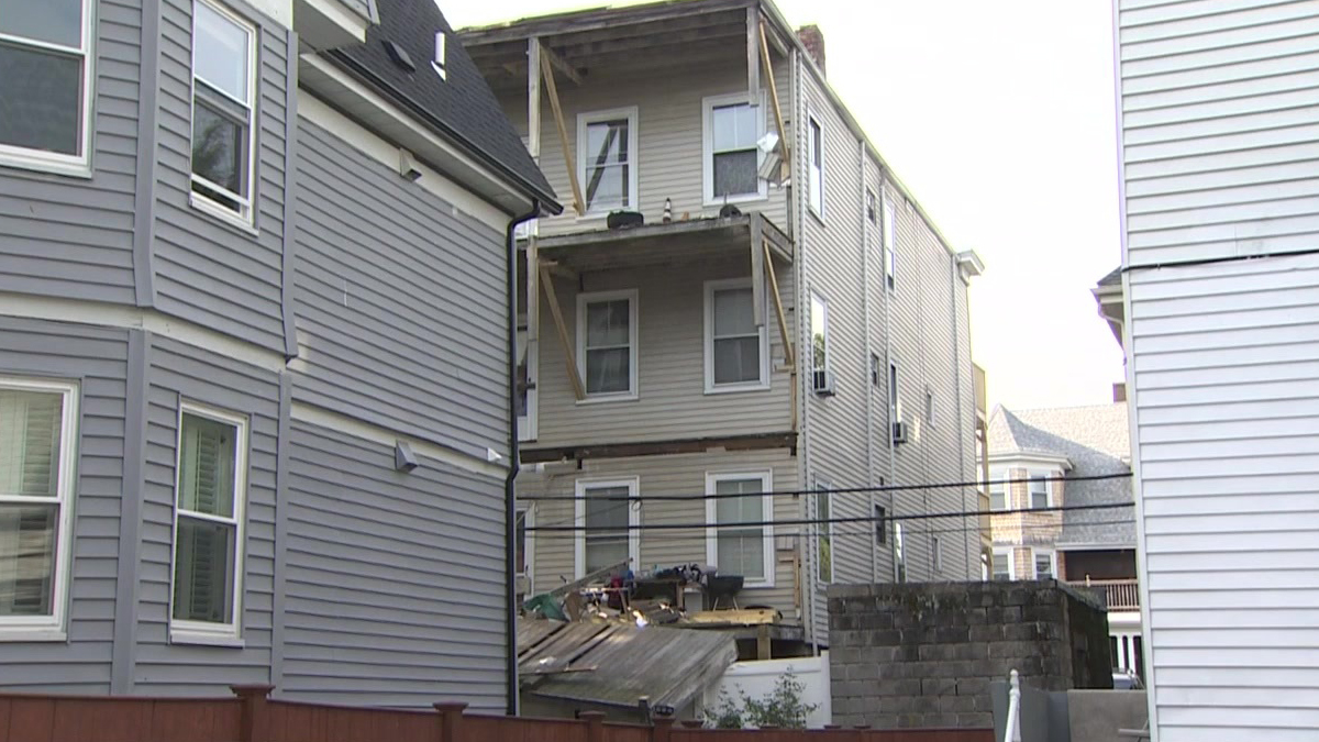 Worker extricated, expected to recover after 2nd-floor porch collapses ...