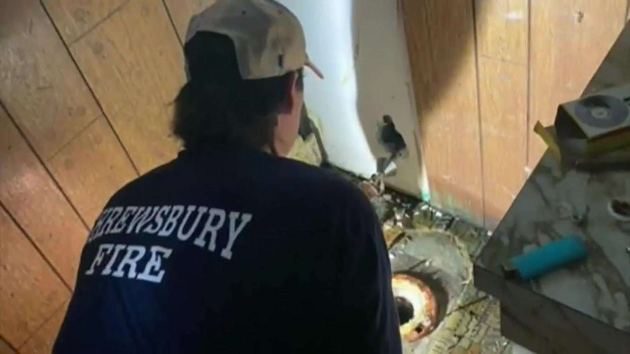 Off-duty Shrewsbury firefighters help a homeowner in need - Boston News ...