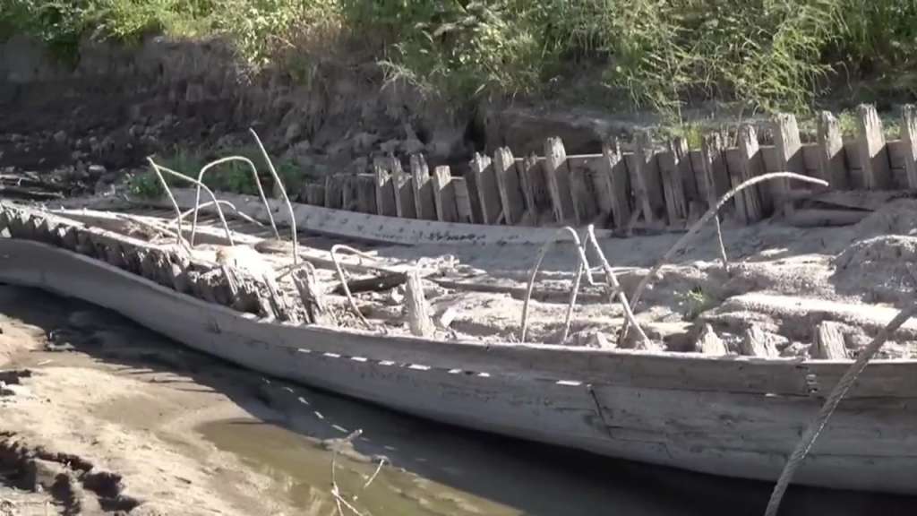 Drought-hit Mississippi River reveals 19th-century trading ship – Boston News, Weather, Sports ...