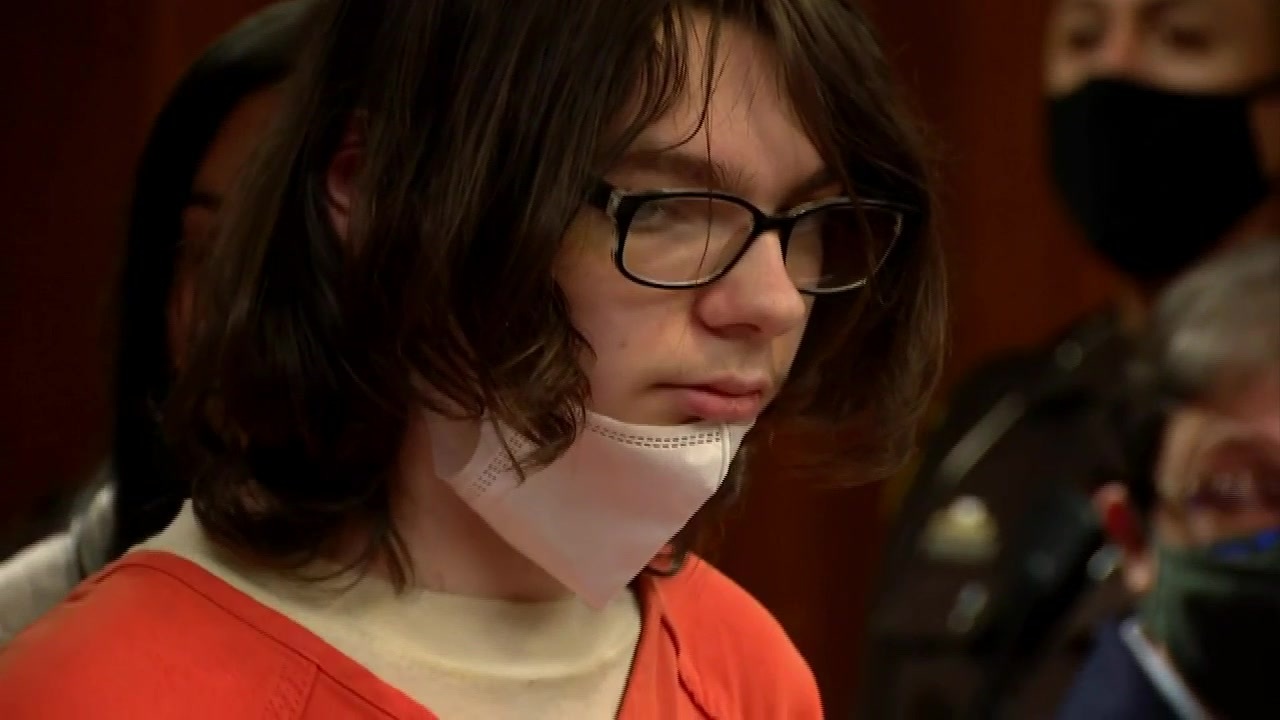 Michigan teen pleads guilty to killing 4 in school shooting - Boston ...