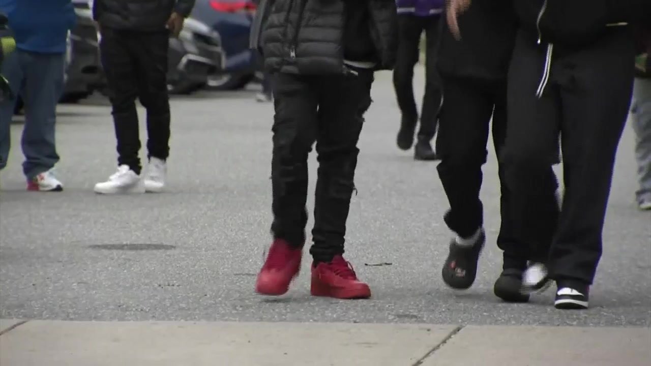 Teen shot outside Boston school, suspect in custody - Boston News ...