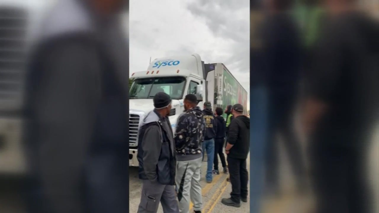 Hundreds of Sysco workers strike after failed negotiations - Boston ...