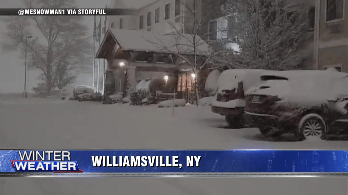 Dangerous lake-effect snow paralyzes parts of New York state - Boston ...