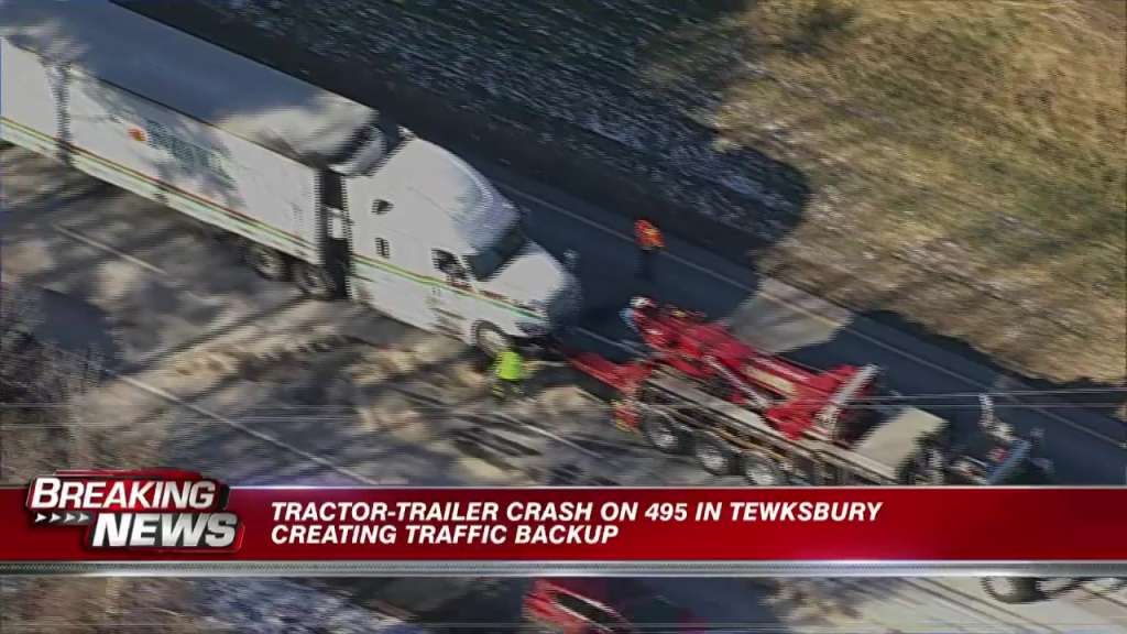 Tractor Trailer Crash On I 495 In Tewksbury Causes Delays Boston News