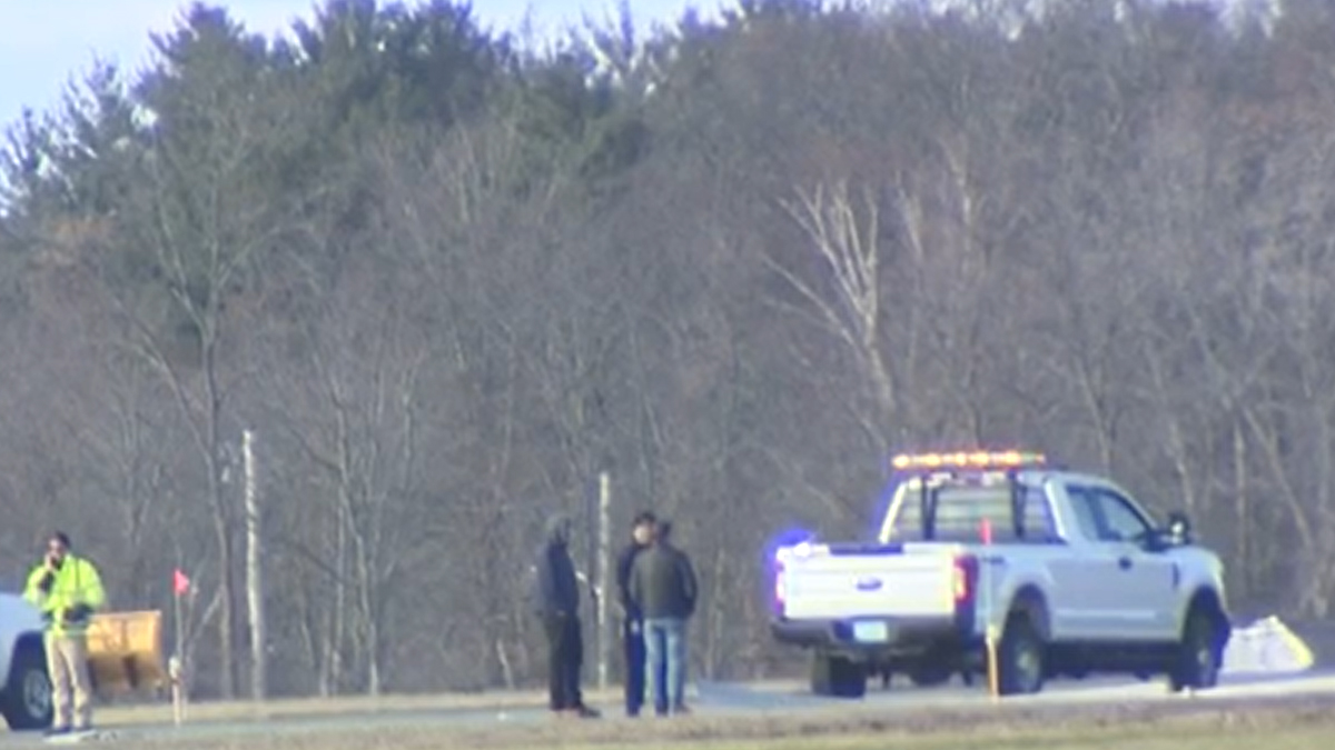 Gyrocopter crashes at Beverly Airport, pilot hospitalized - Boston News ...