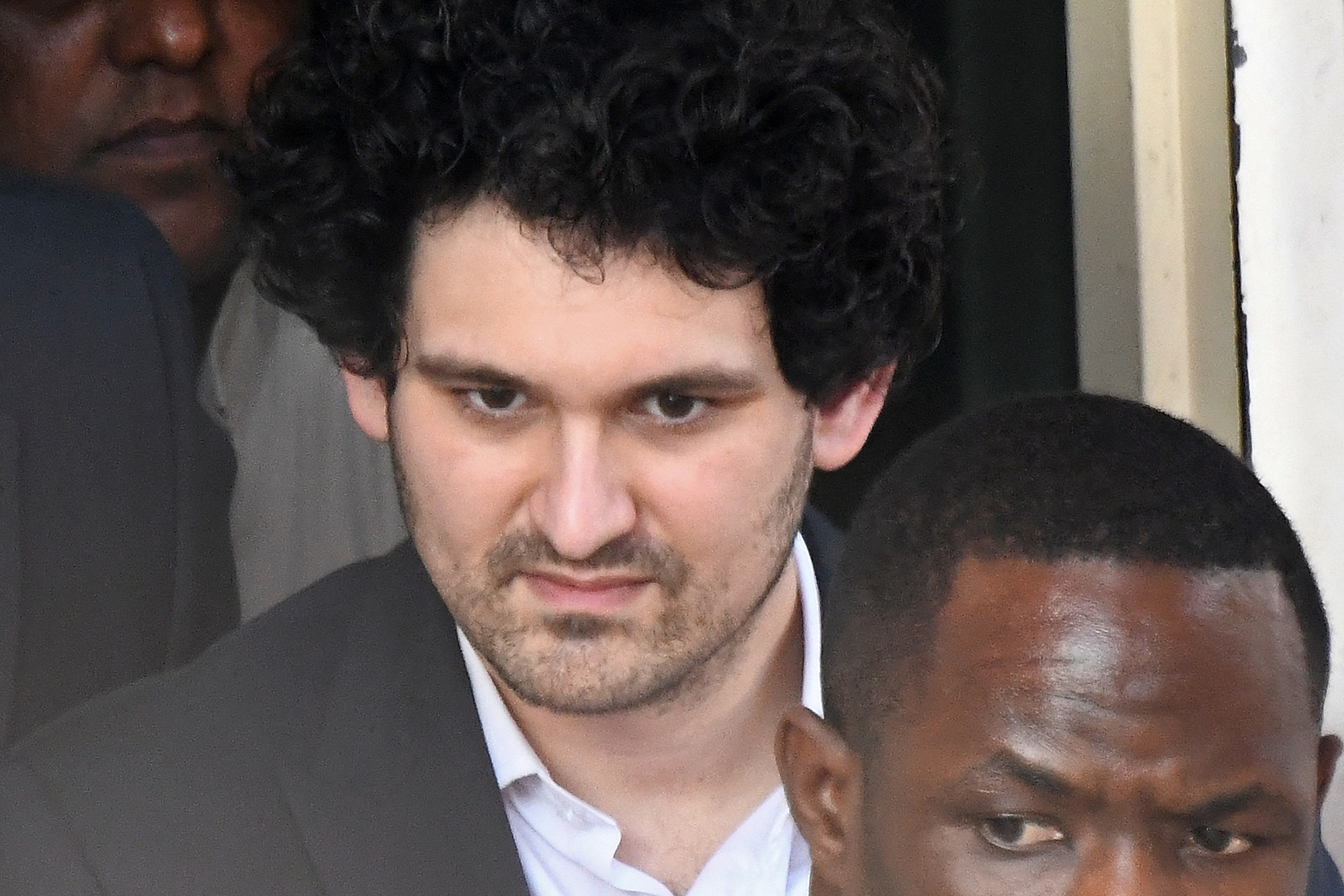 Sam Bankman-Fried seeks bail deal while being extradited to US - Boston ...