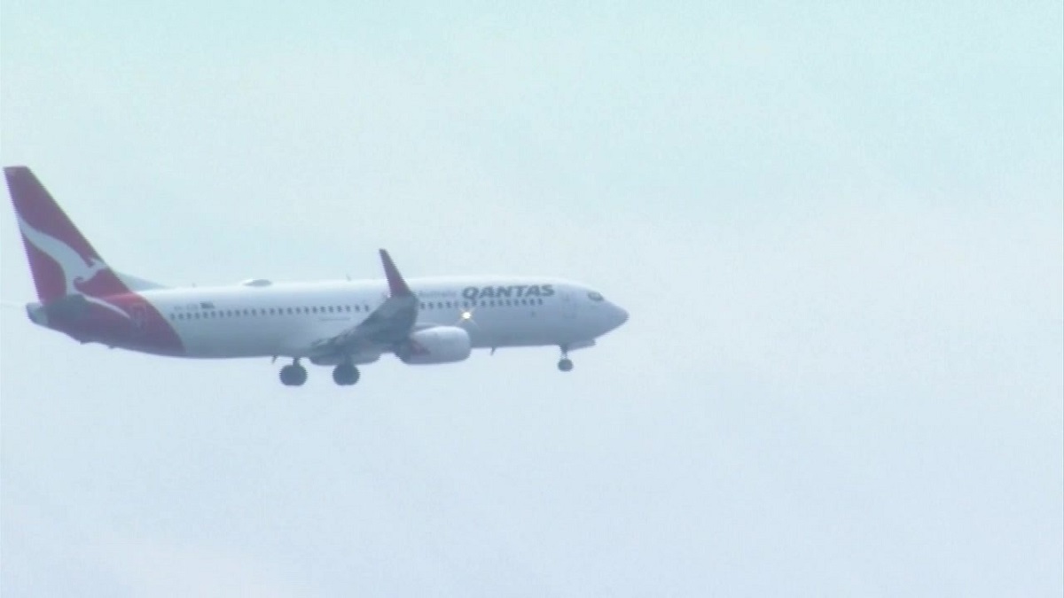 Qantas plane lands safely after mayday alert - Boston News, Weather ...