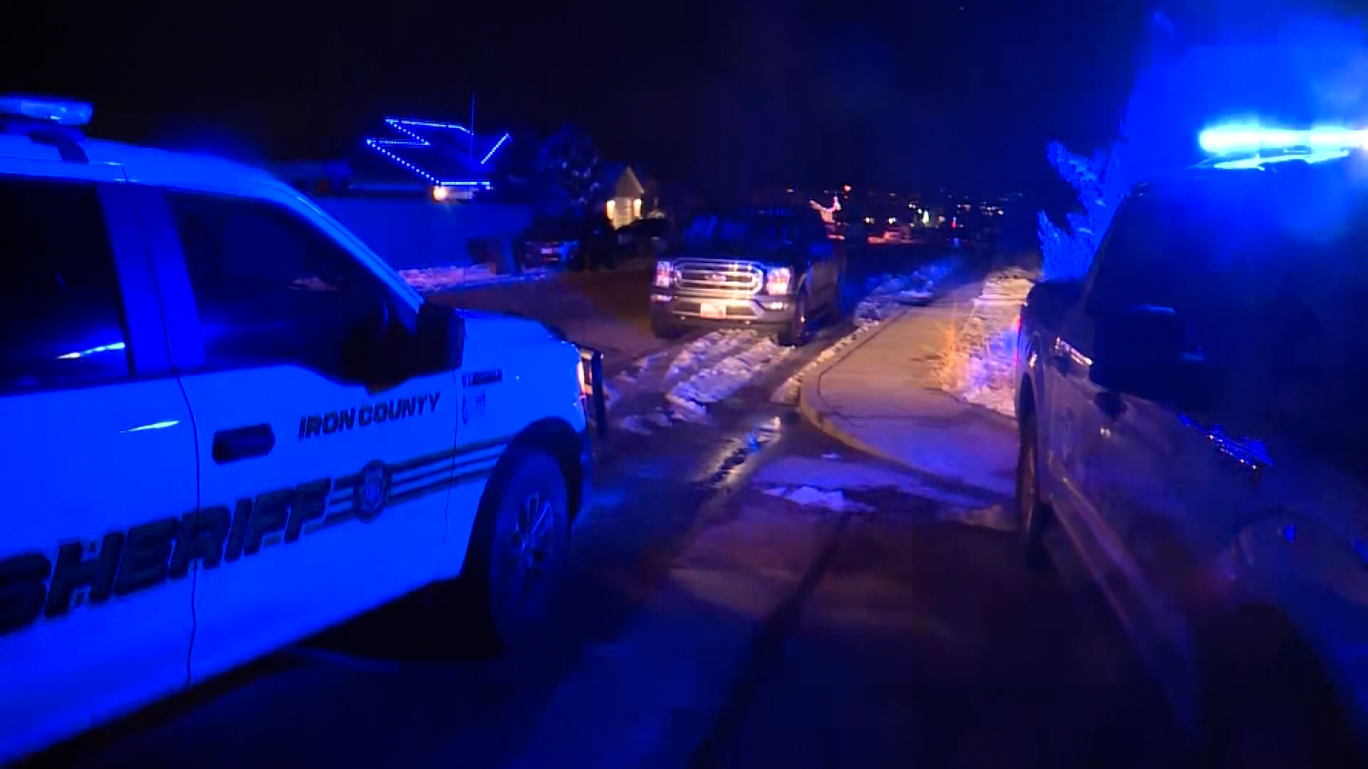 Family of 8, including 5 children, found shot to death in a southwest ...