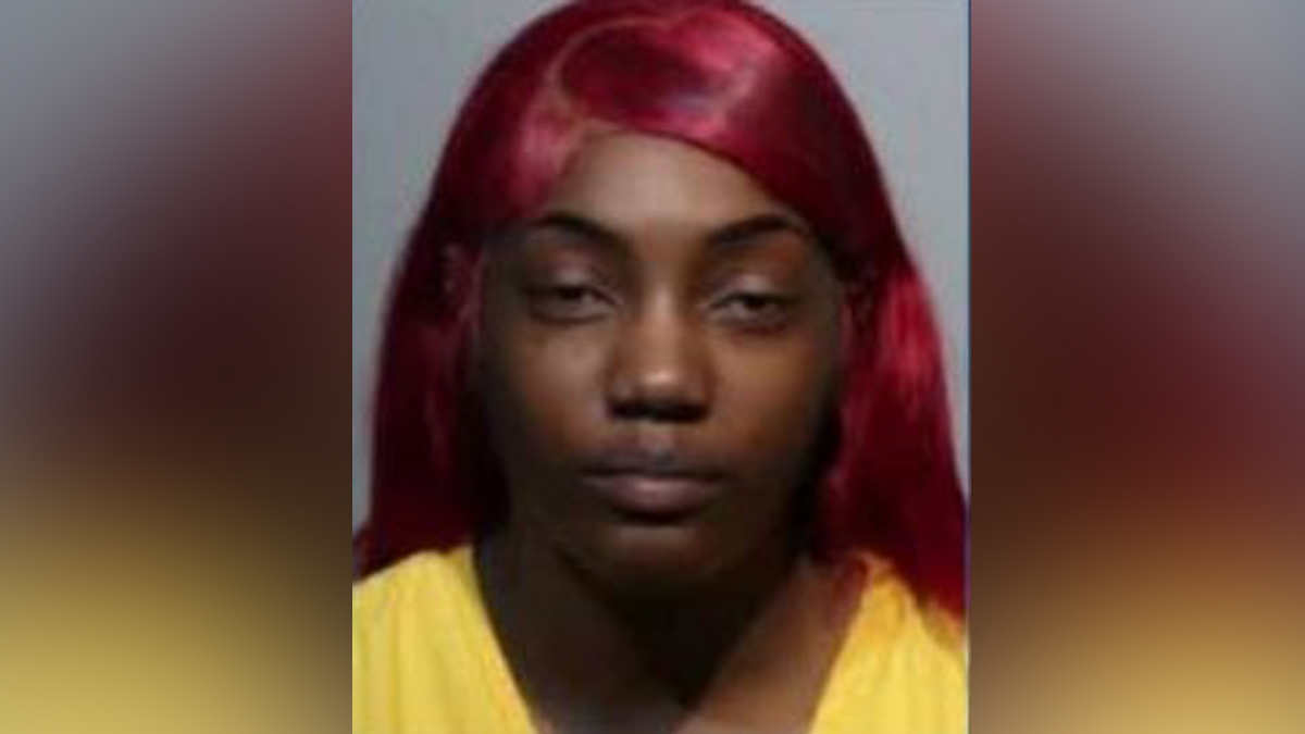Police: Florida woman pulled gun in McDonald’s drive-thru during ...