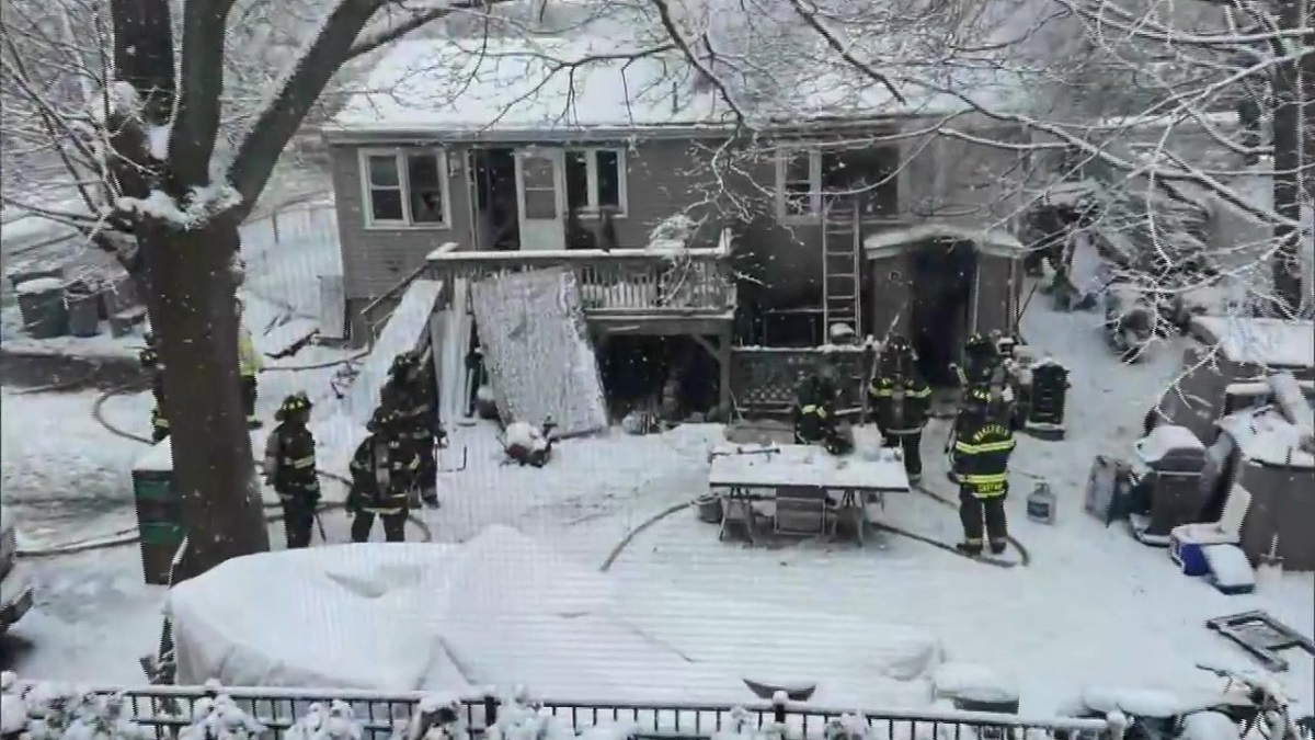 Man taken to hospital, family displaced after fire in Stoneham home ...