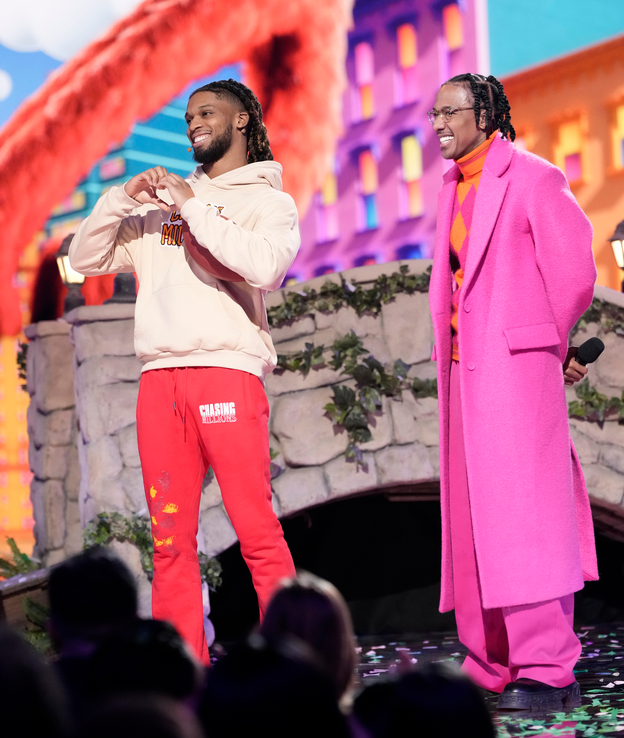 Damar Hamlin delights with surprise ‘Masked Singer’ appearance - Boston ...