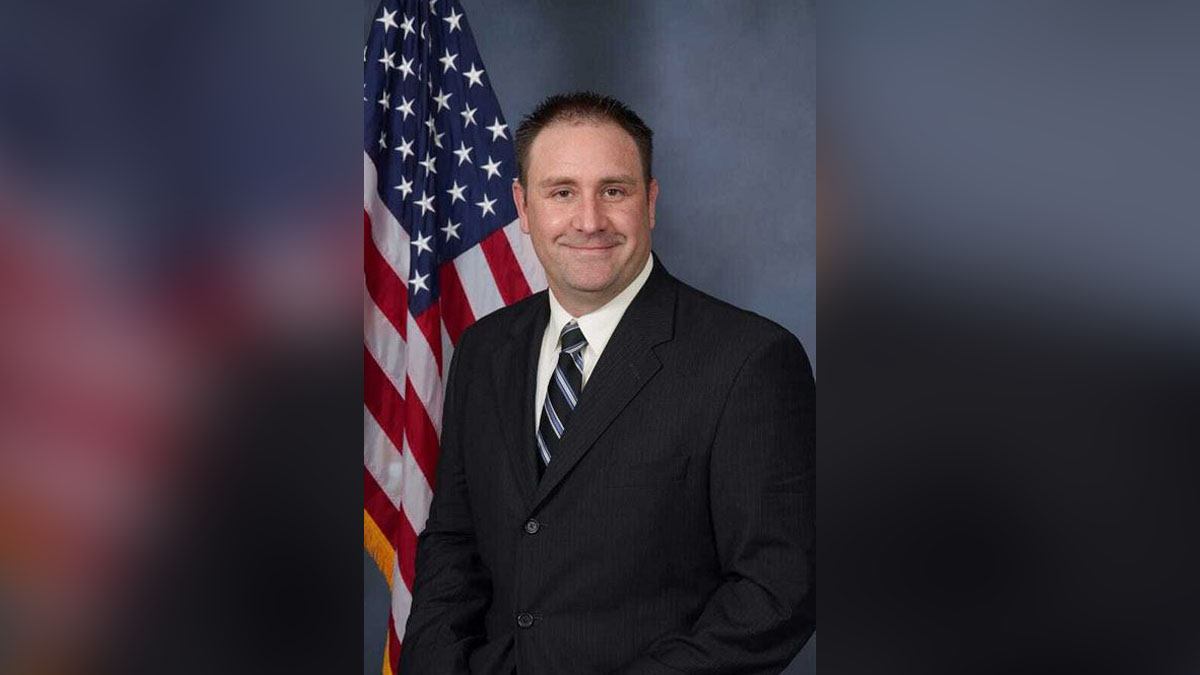 Officer who fired fatal shot in Breonna Taylor botched raid hired by a ...