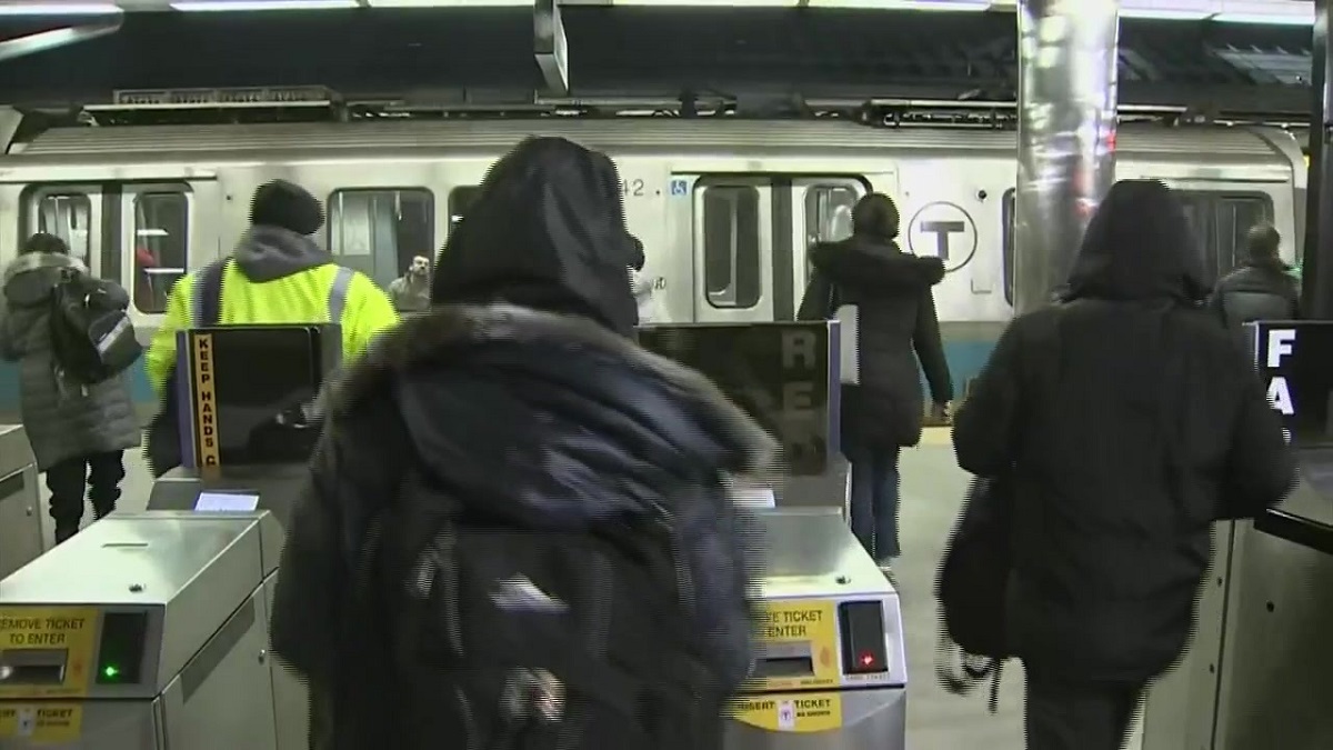 MBTA Plans To Lift Blue Line Slow Zones By November - Boston News ...